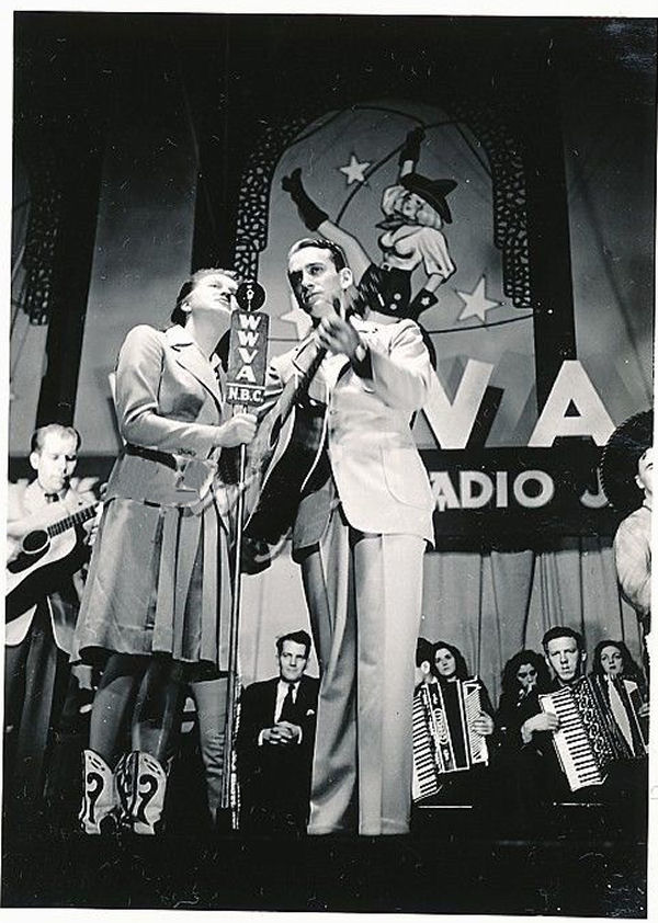 Rare Jamboree Market Aud Stage Duo | News, Sports, Jobs - The Intelligencer